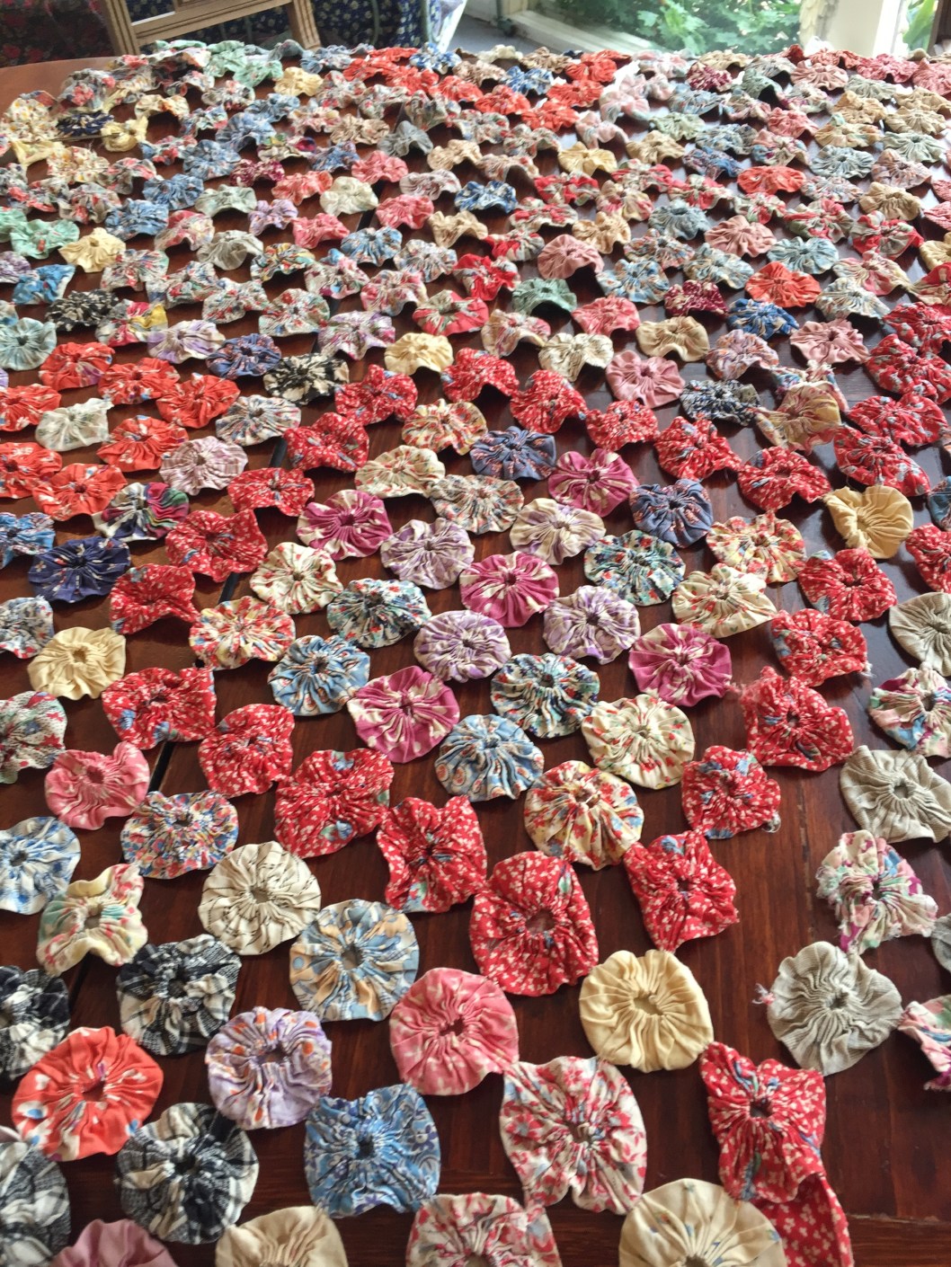 Yo-Yo Quilts | The Plain Needlewoman